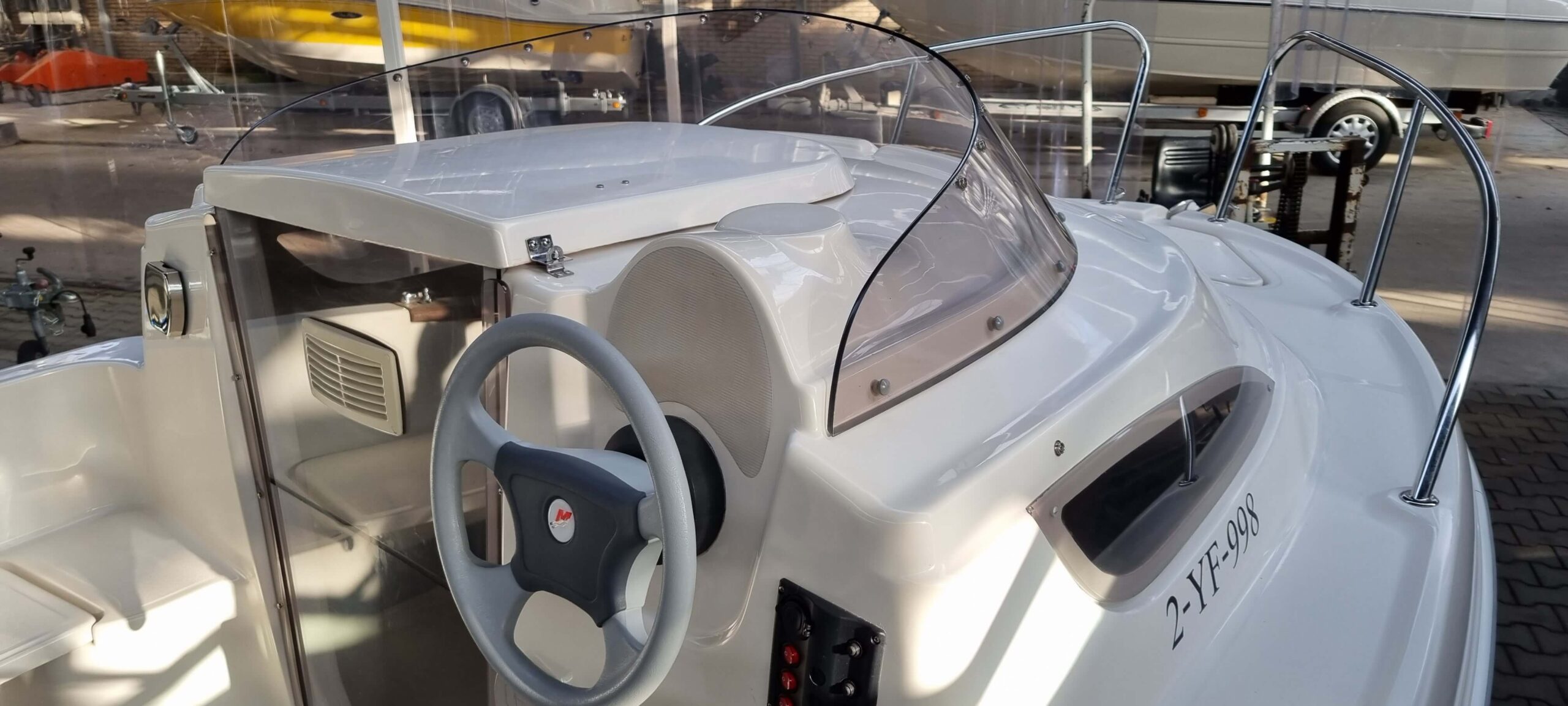 Quicksilver Passport 430 | Boatingplaza